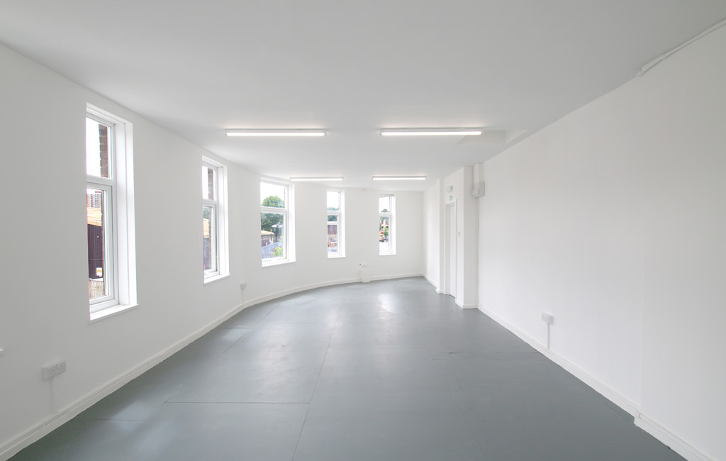 Studio/Workshop in Hackney, E9 5EN (00010272)