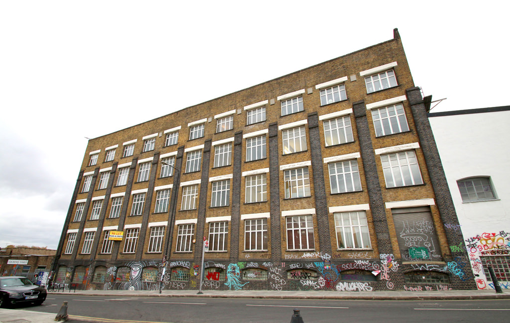 Office To Let in Hackney, E9 5EN (00009917)