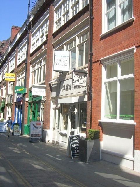 Office To Let in City, EC2M 4RH (0940010)