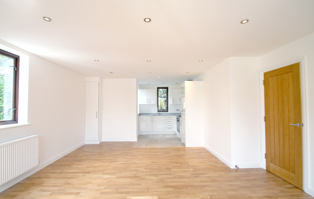 Flat To Rent at Harris Court (2), Ware Road, SG13 7HJ (00009682)